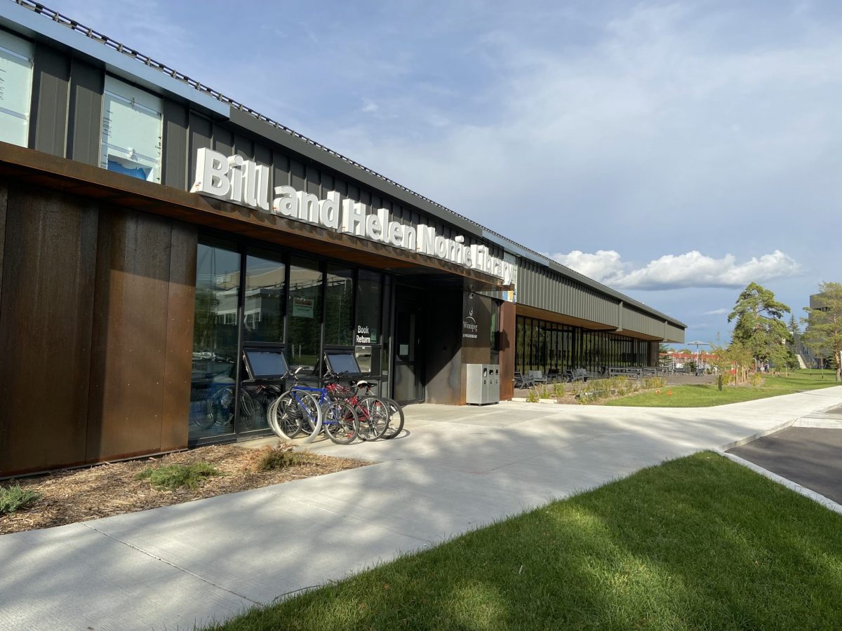 Bill and Helen Norrie Library, Winnipeg, MB. - Inspiring Architecture
